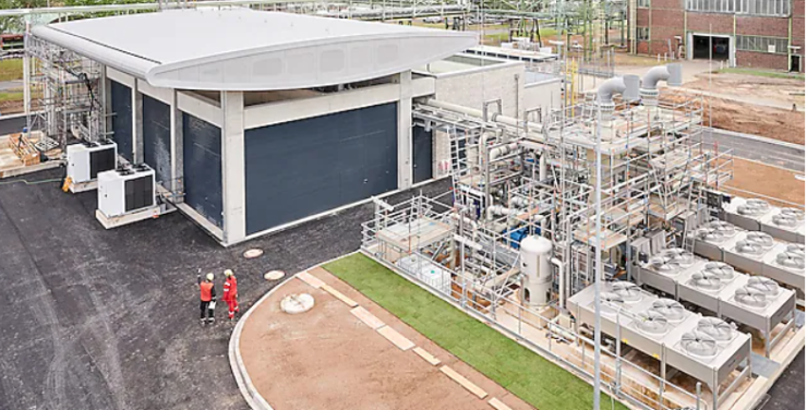 Shell starts up Europe’s largest PEM green hydrogen electrolyser – REFHYNE
